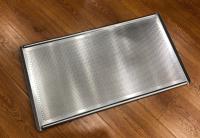 China Nonstick Coated Aluminum Baking Tray 26x18 Inch Swage Edge for Bakery for sale