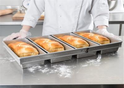 China RK Bakeware 4-Strap Nonstick Bread Loaf Pan 26 Gauge Aluminized Steel 1.5 lb Capacity for sale