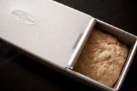 China NSF 750g Aluminum Pullman Bread Pan 230x100xmm Drop On Lid for Commercial Bakery for sale