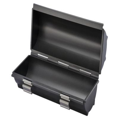 China Aluminum Alloy Scalloped Edges Baking Bread Loaf Pan NSF Certified Customizable 20cm for sale