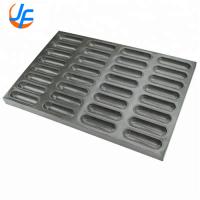 China Aluminum Nonstick Oval Cupcake Muffin Tray 600x400mm for Industrial Bakery for sale