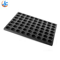 China Customized Size Aluminum Cupcake Trays 400x600mm for Industrial Bakeries Nonstick for sale
