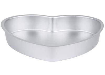China Aluminum Heart Shape Cake Pan 142x134x55mm Loose Bottom NSF Certified Bakeware for sale