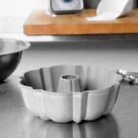 China Amazon Hot Sale Pumpkin Chimney Form Baking Pans Bakeware for sale