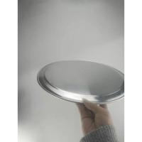 China 13 Inch Round Aluminum Pizza Pan Baking Tray Heavy Duty Commercial Grade for sale