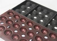 China 21 Links Anti Heat Shell Muffin Cake Pan for sale