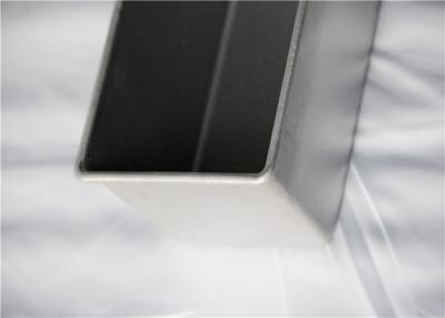 China Deep Drawn Non Stick Loaf Pan 175x112x112mm Aluminized Steel Bread Pan 0.8mm Thickness for sale