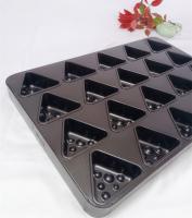 China 600x400x50mm 20 Link Triangle Cake Baking Tray 1.0mm Al-Steel Non-Stick for sale