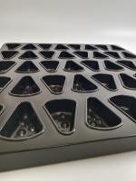 China 40 Links Non Stick Silicone  Triangle Shaped Cake Baking Trays Mold for sale