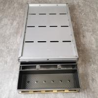 China Non Stick 590x393x83mm 4 Strapped Aluminum Loaf Baking Tray 1.0mm PTFE Coated for sale
