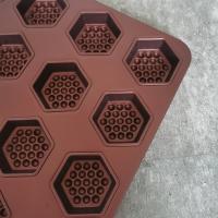 China 24 Cavity Hexagon Cake Baking Tray 1.0mm Aluminum Steel PTFE 600x400x35mm for sale