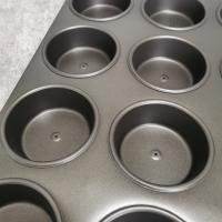 China 28 Cavity Cake Baking Tray 720x400x35mm Aluminum Steel PTFE Nonstick 1.0mm for sale