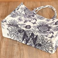 China Canvas Shoulder Bag, Large Capacity Printed Tote Bag, Women's Fashionable and Lightweight Handbag, Linen Bag for sale