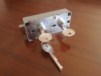 China UL Approval Iron Dual Key Door Lock , Dual Deadbolt Lock For Safe Boxes for sale