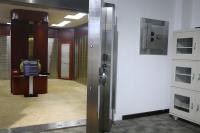 China 20 Inch Height 10 Inch Width Safe Custody In Bank With Viewing Room for sale