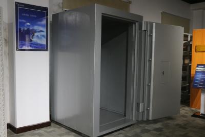 China S&G Code Lock 230mm Basement Vault Room , Custom Gun Vault Rooms With Vent for sale