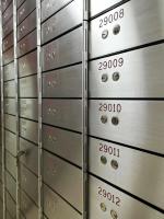 China Private Vault Bank Safe Deposit Box With 10mm Stainless Steel Door Plate for sale