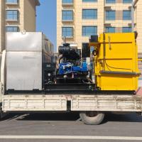 China 32L/min Road Marking Removal Machine with 1600-2500bar High Pressure Water Jetting System and 99% Debris Recovery for sale