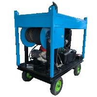 China 200 bar 85 L/min 41 kW Diesel Jet Sewer Cleaning Machine for Rainwater and Storm Pipe Cleaning for sale