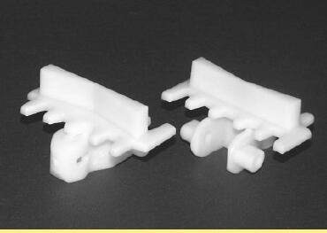 China LF103D Cleated flexible conveyor chains for modular conveyor systems materials pom white color for sale