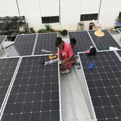 China 72 Cells Monocrystalline Solar Panel 300W-360W with 21.43% Efficiency and IP68 Protection for sale