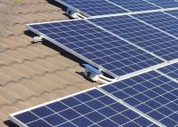 China 340W Polycrystalline Solar Panel 72-Cell with 17.52% Efficiency and 1000V DC System Voltage for sale