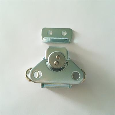 China Mini Butterfly latch with extrusion Clearance slot, zinc plating finish for sale