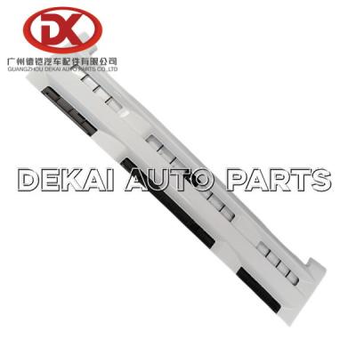 China ISUZU NPR NKR 700P Front Grill 8974072940 8974124004 Truck Body Parts L=133 for sale