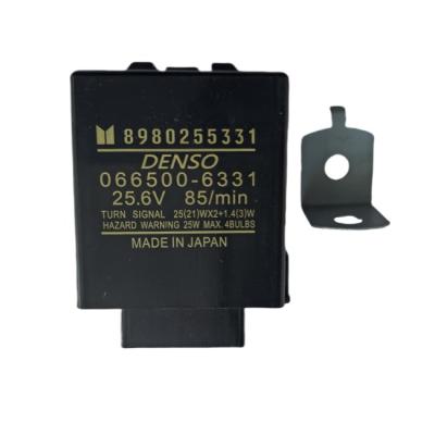 China ISUZU 700P NPR75 NQR90 Flasher Unit 8980255331 24V Turn Signal Relay for sale
