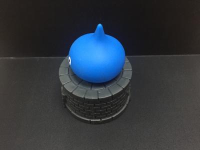 China Lovely Onion Shape Collectible Anime Figures With Environmental Material for sale