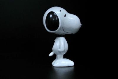 China 3 Inch Tall Plastic Toy Figures Snoopy Figurines Collection White Color for sale