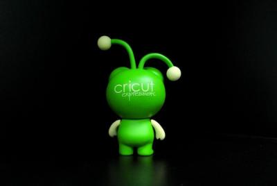 China Cricket Insect Plastic Toy Figures Movable Arm With Two Big Eyes 6.5*7*2.4cm for sale