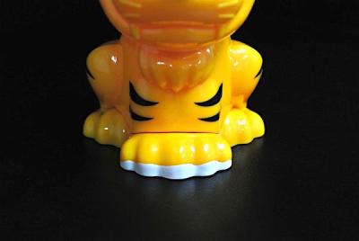 China An Yellow Tiger Animal Pencil Sharpener , Toy Pencil Sharpener For School for sale