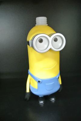 China Three Type Cartoon Shampoo Bottle Minion Dave Talking Action Figure For Collection for sale