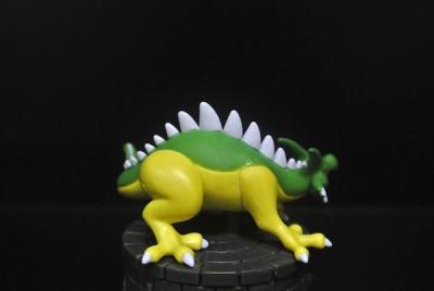 China Green Yellow Color Japanese Anime Figures Dragon Shape With A Base for sale