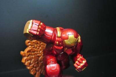 China Metal Red Color Red Hulk Action Figure , Collectors Items Toys For Display for sale