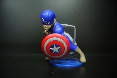 China 7cm Height Little Collectible Toys Captain America Figure Blue Color With Shield for sale