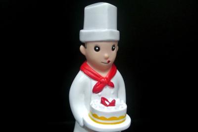 China 5 Inch Cake Baker Mini Vinyl Figures , Vinyl Collectible Toys White Color for sale