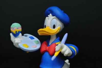 China Painting Style Donald Duck Action Figure For Children OEM / ODM Acceptable for sale