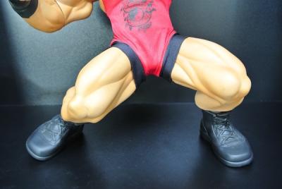 China Customized Collectible Vinyl Toys Muscle Man With Surprised Expression for sale