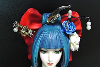 China Ancient Style Japanese Anime Figures Real Clothes For Collection 35*6*4cm for sale