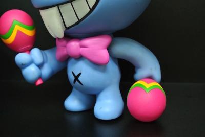 China Fantastic Personalized Coin Bank Toy Exaggerated Shake Style For Kids for sale