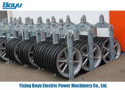 China Five Wheel Bundled Conductor Pulley 120kN Breaking Load 68mm Opening for sale