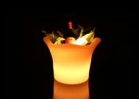 China Modern Illuminated Flower Pots Remote Controller For Outdoor Decoration for sale