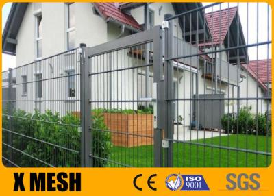 China Garden Pvc Galvanized Anti Climb Mesh Fence Panel 200mmx50mm Hole Opening for sale
