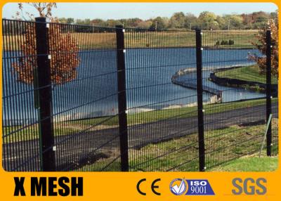 China Weld Panels Anti Climb Mesh Fence Pvc Powder Spray Coated For Commercial Building for sale