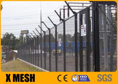 China High Security 50mmx150mm Metal Mesh Fencing Black Color For Railway Fields for sale