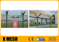 China High Security 3D V Mesh Metal Mesh Fencing Green Powder Coated For Airport Fields for sale