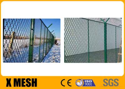 China 200gsm Hot Dipped Galvanized Welded Razor Barbed Wire Mesh 75mmx150mm for sale