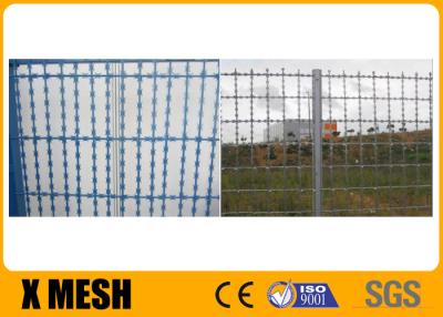 China Hot Dip Galvanized Welded Razor Wire Mesh 7.5x15cm Dia 2.5mm For Security Plant for sale